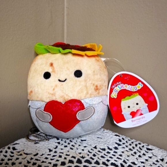Kellytoy | Toys | New Squishmallow Burrito Bernardo 5 In 22 Valentine ...